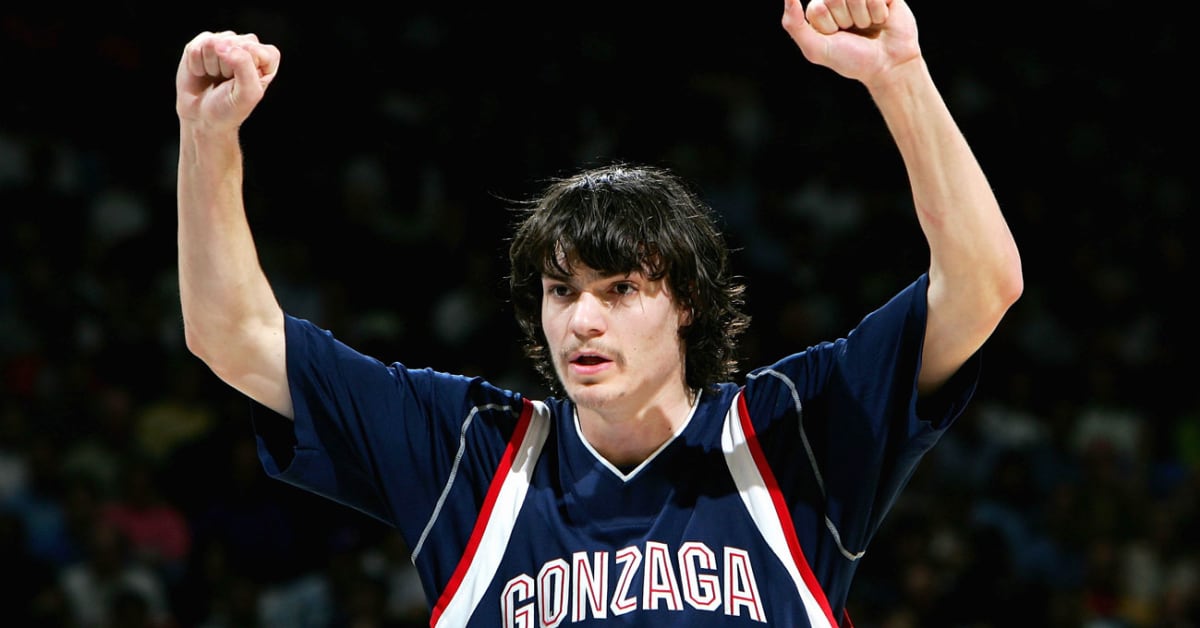 Gonzaga Great Adam Morrison Barely Recognized by Fans During Team’s ...
