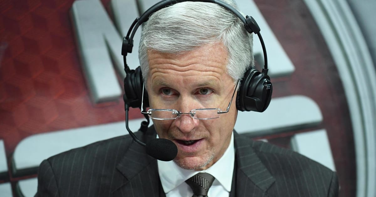 Mike Breen Shares Incredible Backstory of Kobe Bryant Autographed ...