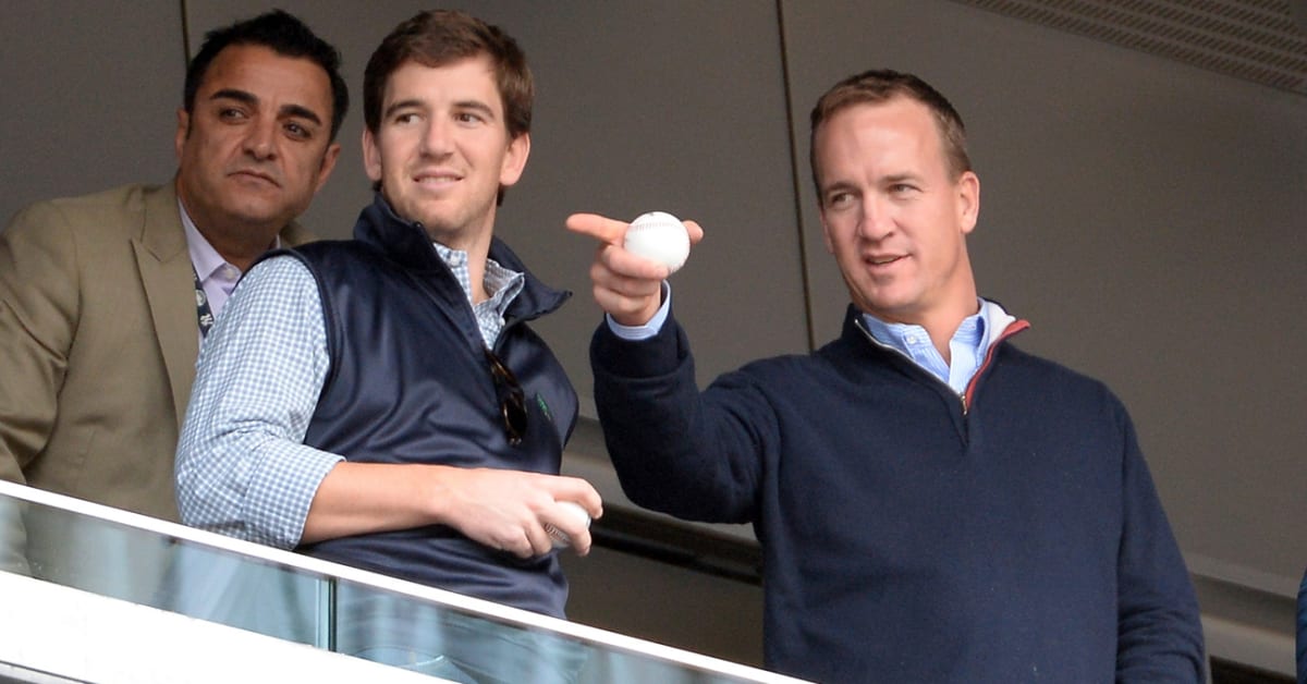 Eli Manning Reveals Funny Tidbit About the ‘Manningcast’ That Describes ...