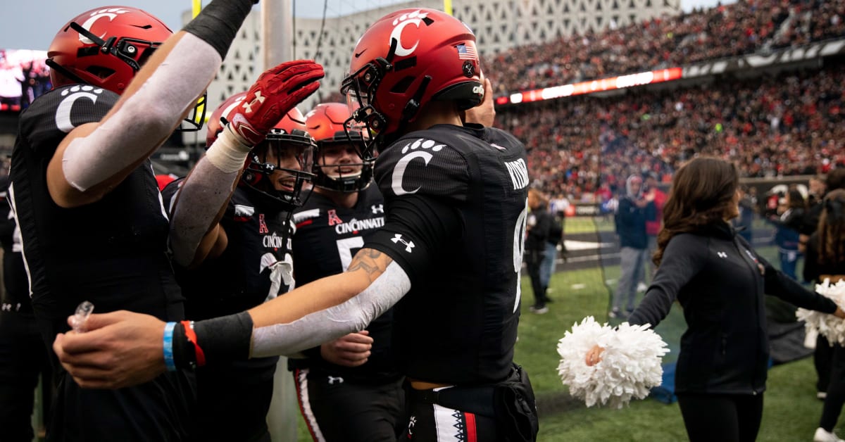 College Football Playoff rankings: Cincinnati moves into playoff ...