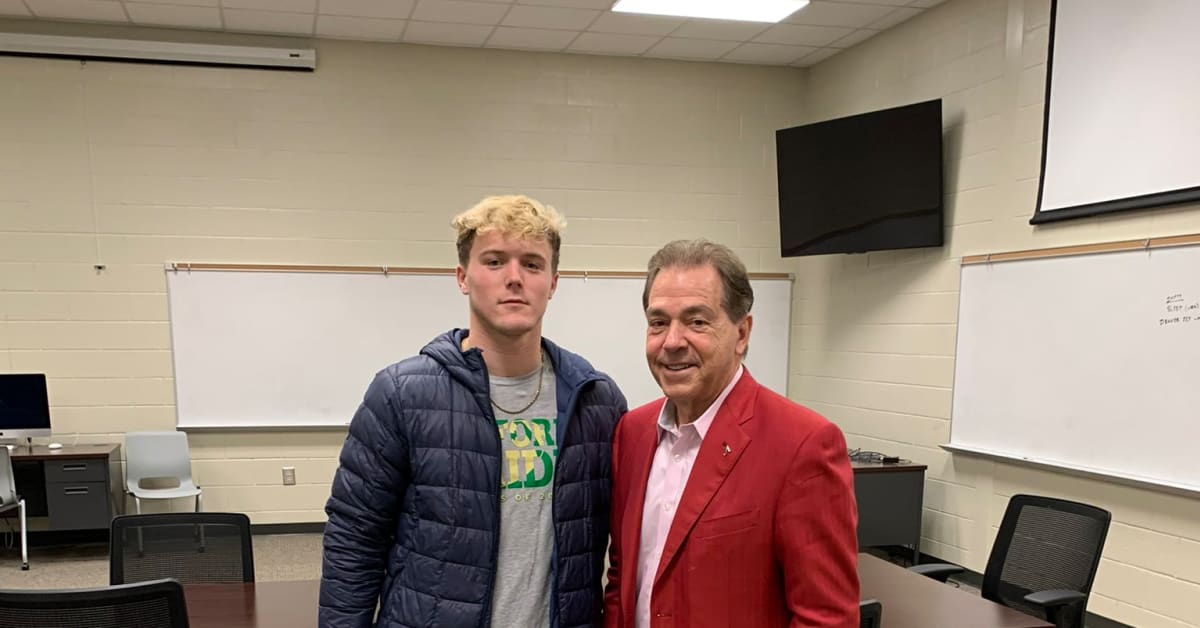 Safety Jake Pope Signs His National Letter of Intent to Alabama ...