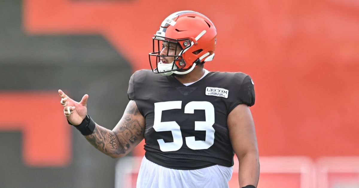 Playing Center Was Snap for Nick Harris, Who Drew High Marks - Sports ...