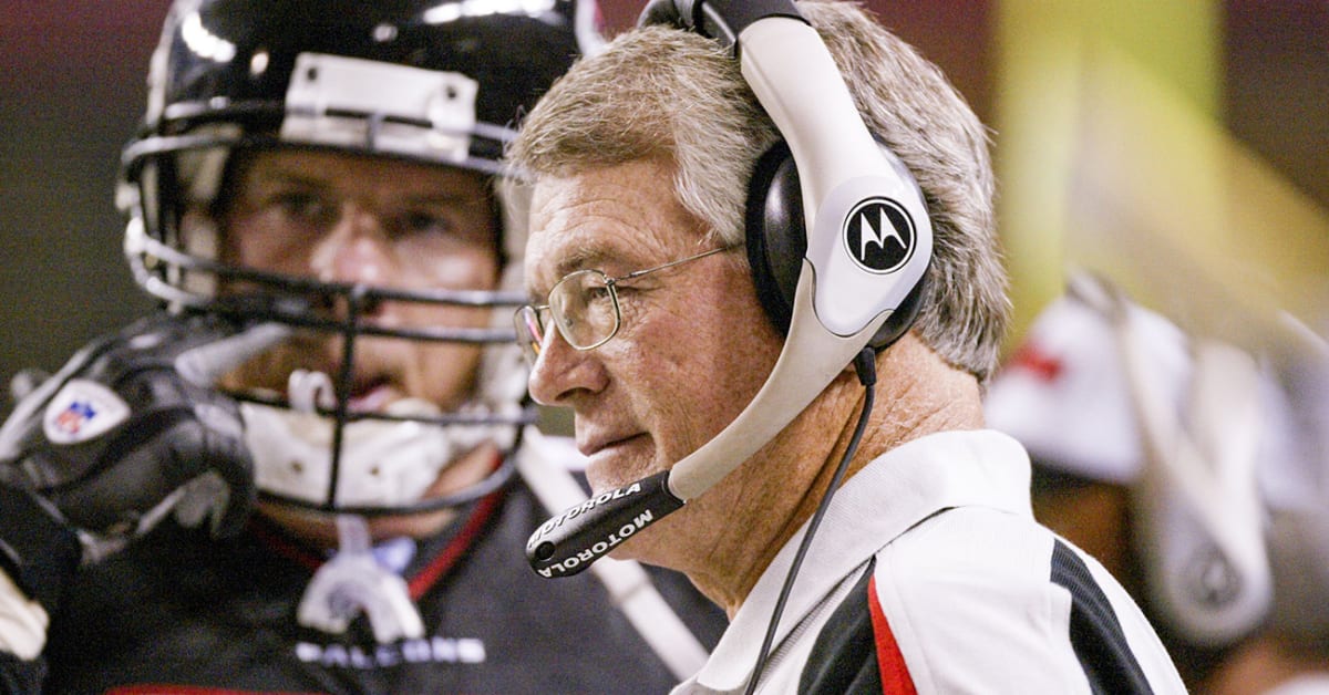 Remembering Dan Reeves; 2022 quarterback movement - Sports Illustrated