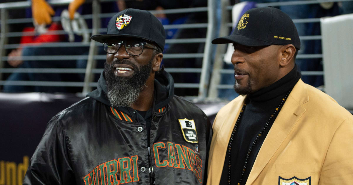 NFL legend has strong message for teams hiring new coaches this year ...