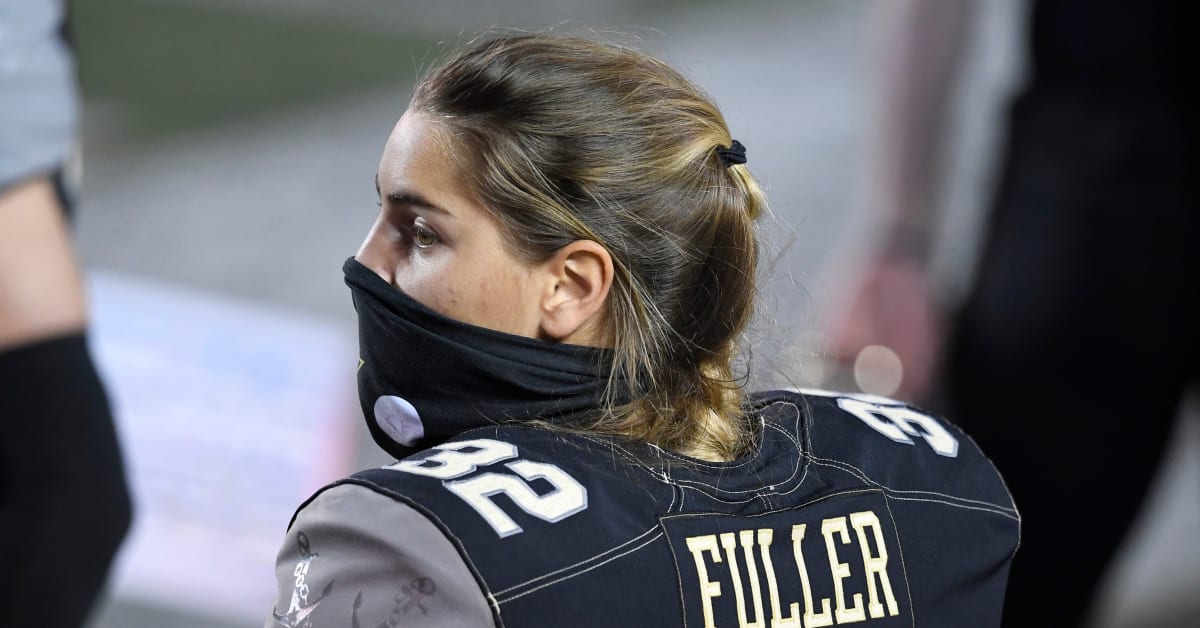 Sarah Fuller: Historic Vanderbilt kicker signs professional soccer ...