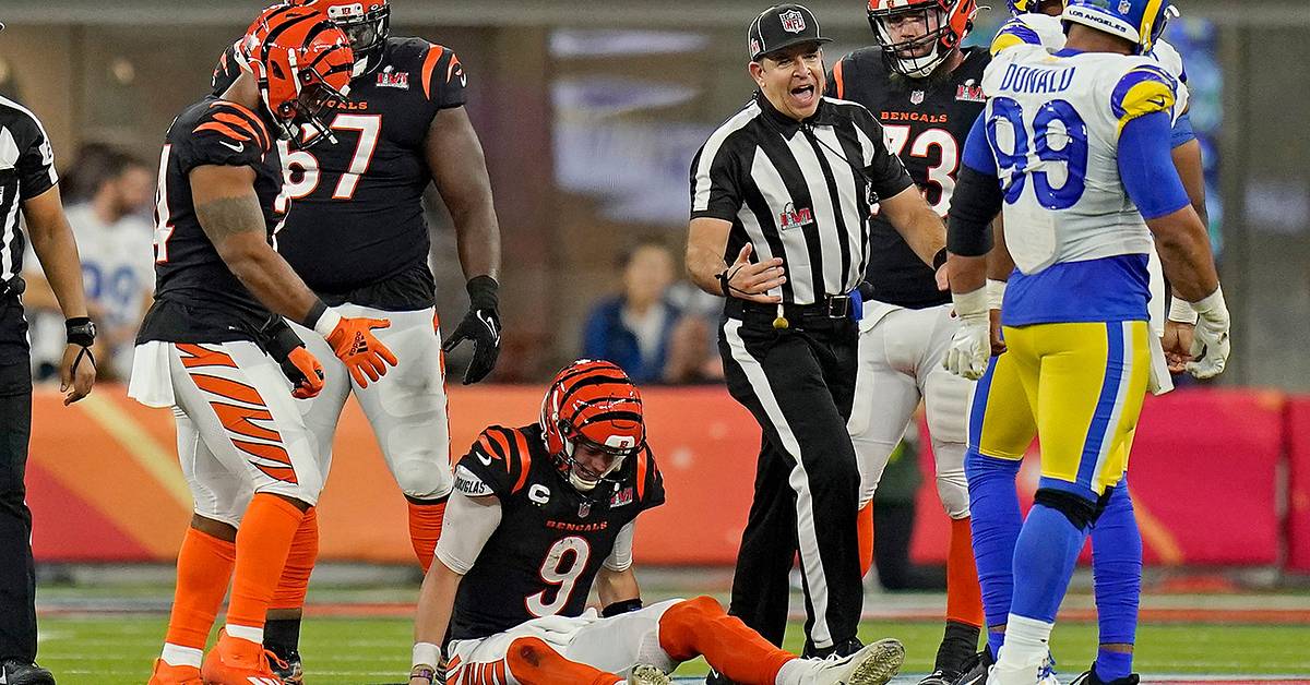 Joe Burrow played through MCL sprain in Super Bowl - Sports Illustrated