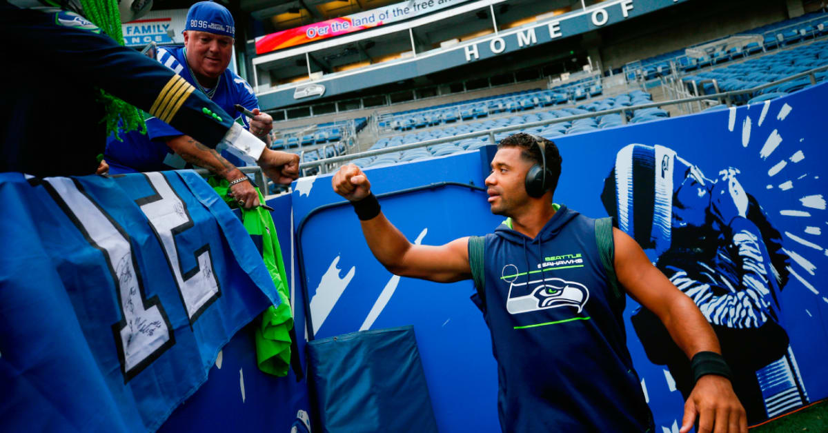 Russell Wilson trade: QB thanks Seattle on Twitter - Sports Illustrated