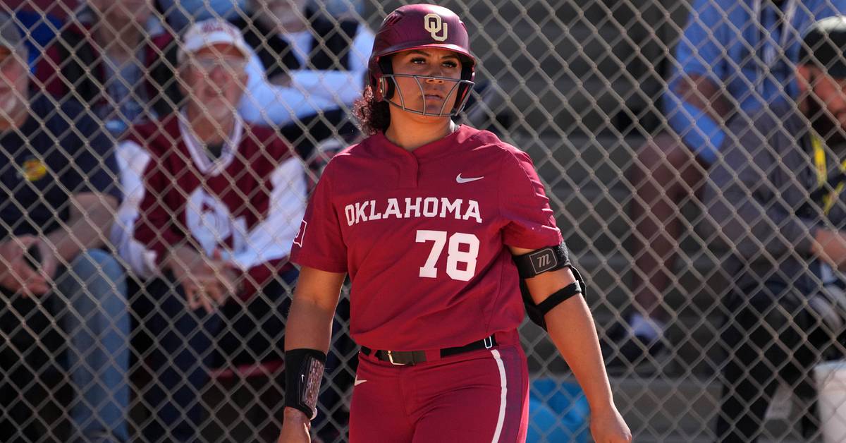 Oklahoma’s Jocelyn Alo breaks NCAA softball career home run record ...