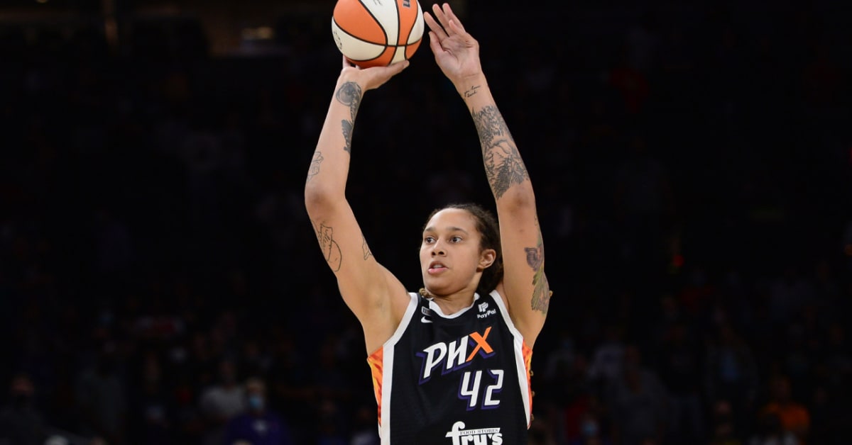 Dawn Staley Shows Support For Brittney Griner in Tweets - Sports ...
