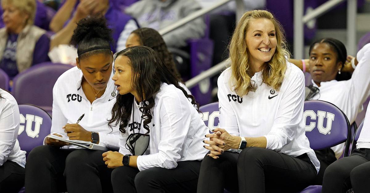 TCU Women's Basketball: Raegan Pebley Named Tarrant County Bold Woman ...