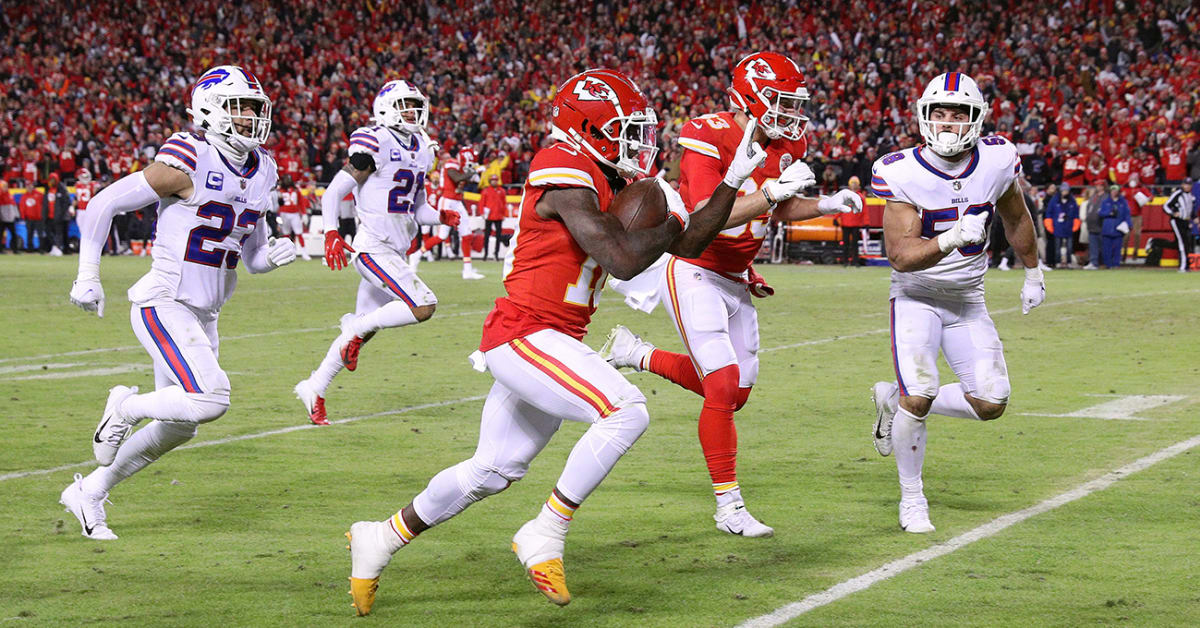 NFL EVP: Tyreek Hill should have been flagged for peace sign against ...