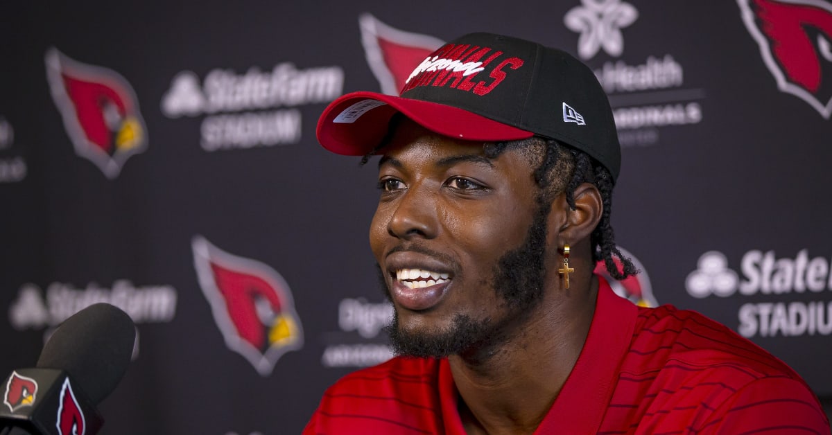 Myjai Sanders Signs Rookie Contract With Arizona Cardinals - All Bearcats
