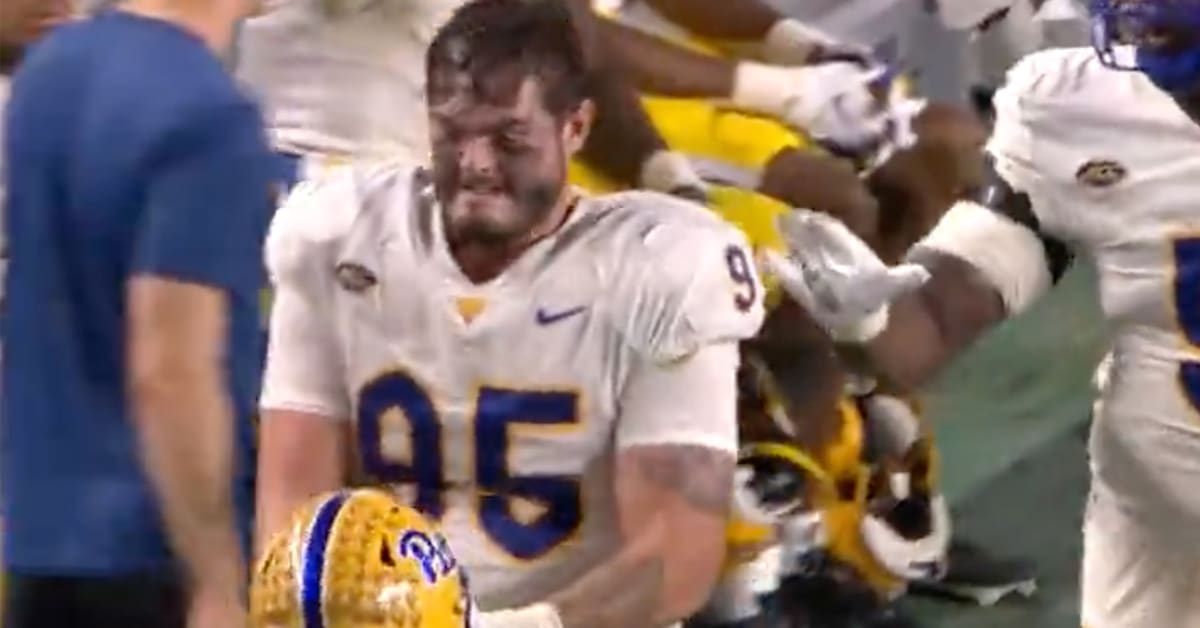 Pitt Player Shocks Teammates by Smashing His Head With Helmet - Sports ...