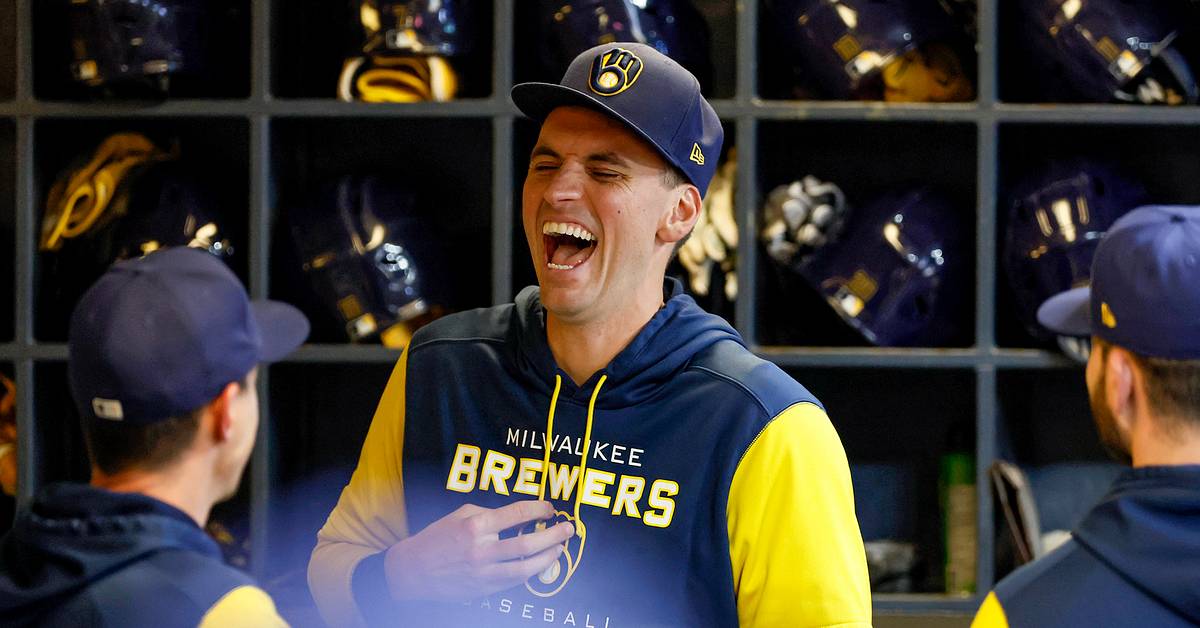 This MLB pitcher is selling his teammates on combating climate change ...
