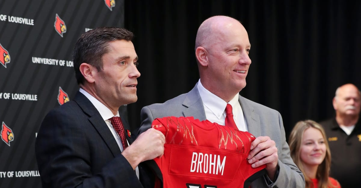 Watch: Jeff Brohm Introduced as Louisville Football Head Coach - Sports ...