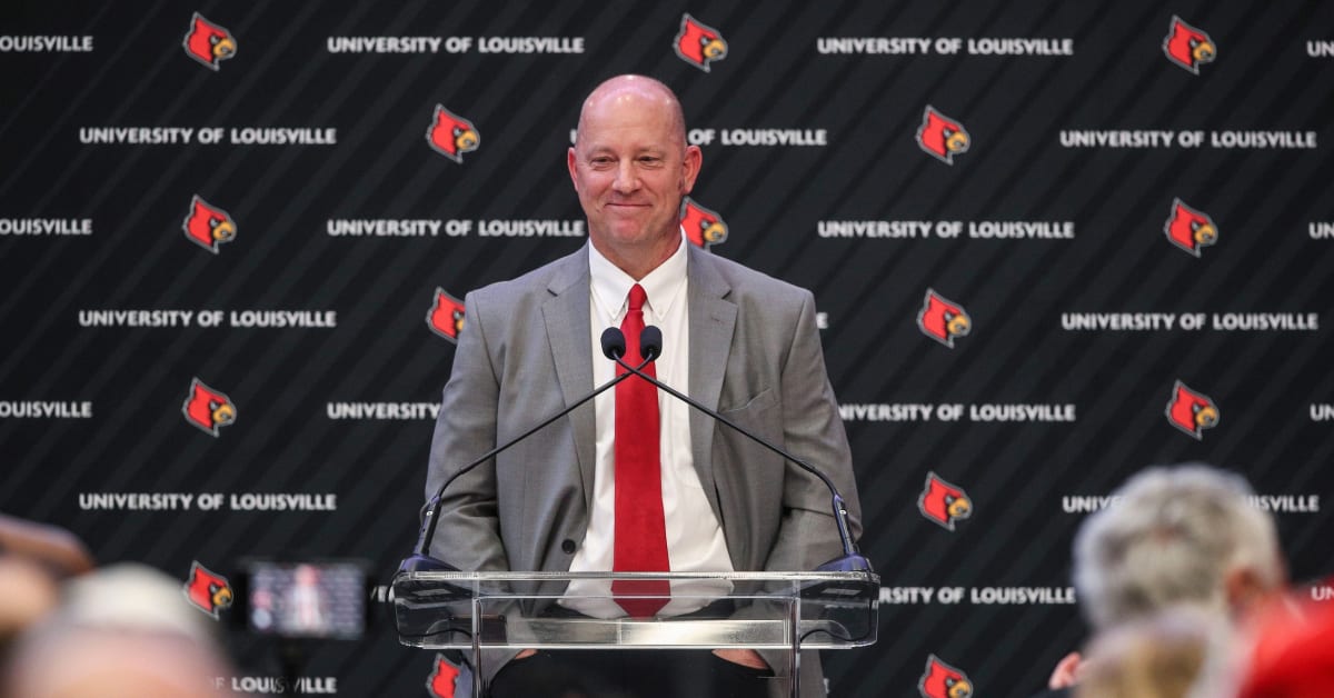 Watch: Jeff Brohm, Louisville Players Talk Media Day - Sports ...
