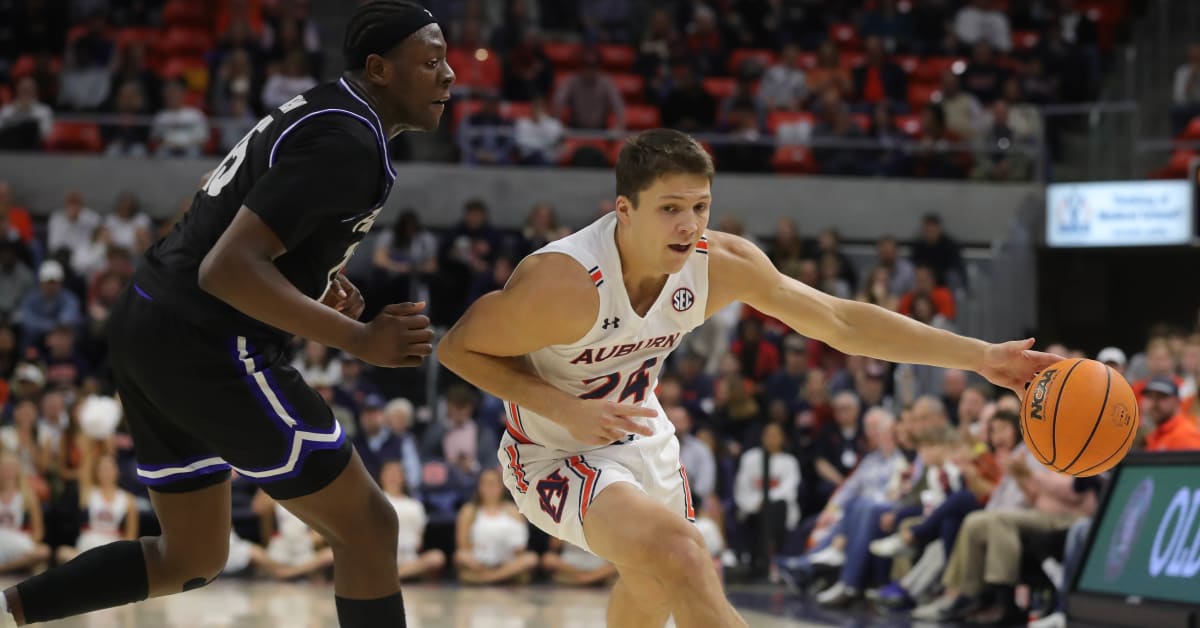 Should Lior Berman be getting more opportunities to shoot the ball ...