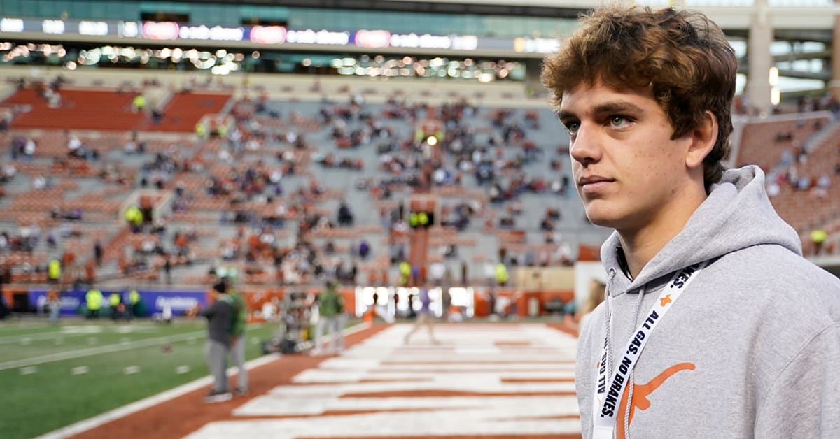 Arch Manning, Elite QB Recruit, Officially Signs Letter of Intent ...