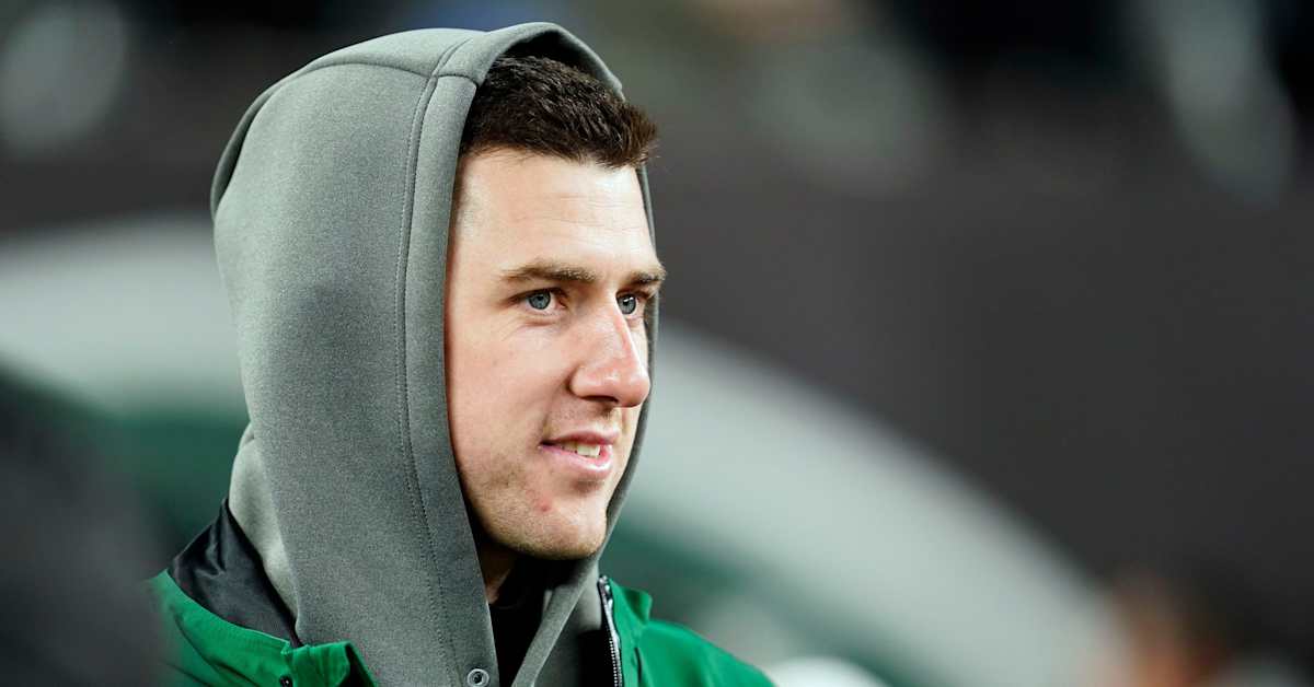 New York Jets QB Mike White Once Hit a Walk-Off Homer on His Dad's ...