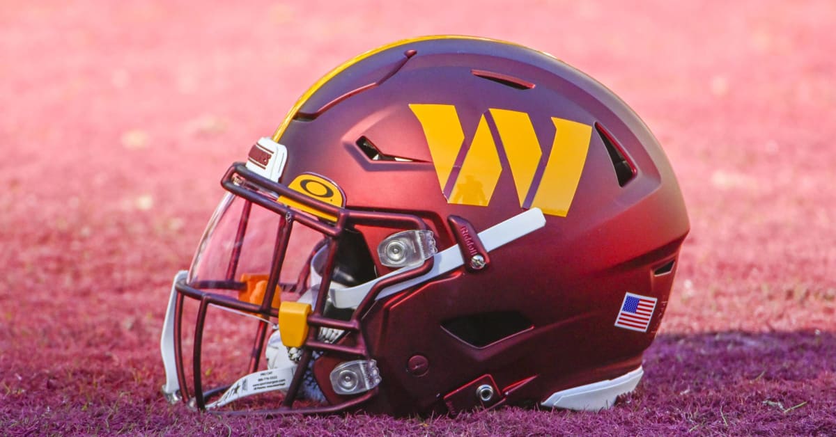 Commanders Unveil New Pig Mascot, Major Tuddy - Sports Illustrated