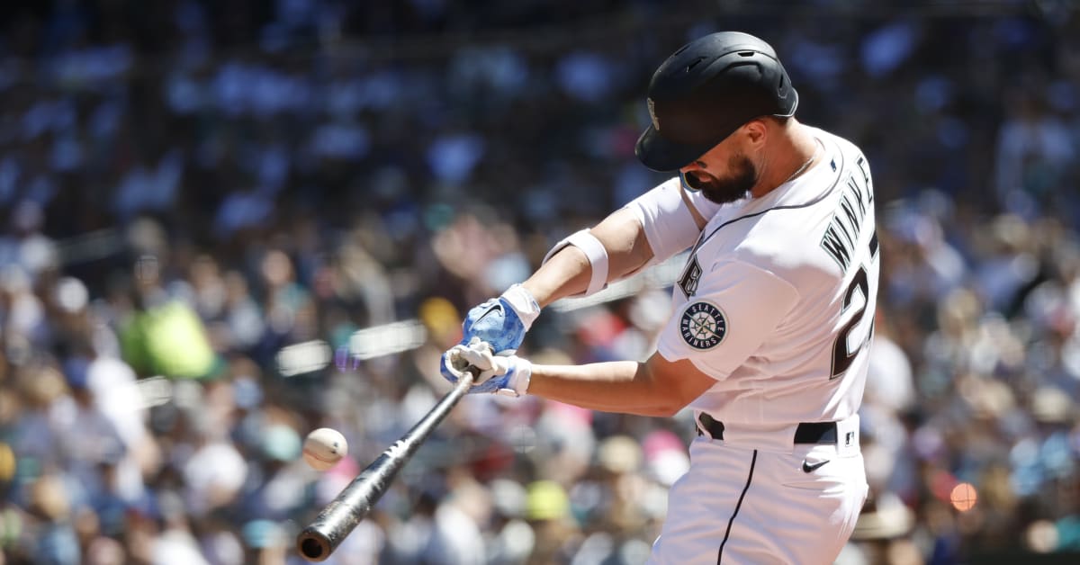 Jesse Winker May be Poised for Bounce-Back in First Season with Brewers ...