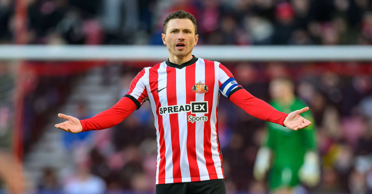 Corry Evans reveals what Tony Mowbray said to Sunderland players after ...