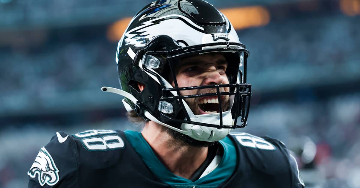Playoff Fantasy Football: Dallas Goedert Ready to Go in Divisional ...