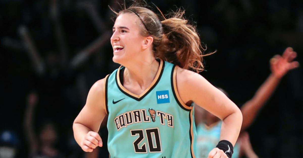 Sabrina Ionescu Announces Engagement to Raiders’ Hroniss Grasu - Sports ...