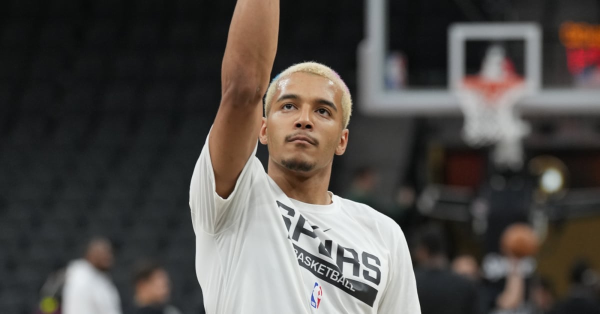 Spurs’ Jeremy Sochan’s Free Throw Percentage Up Big After Switch to ...