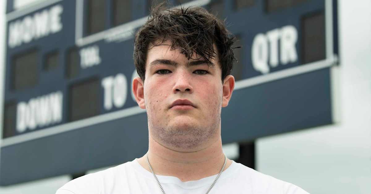 Class of 2023 Offensive Lineman Joe Crocker Signs with Louisville ...