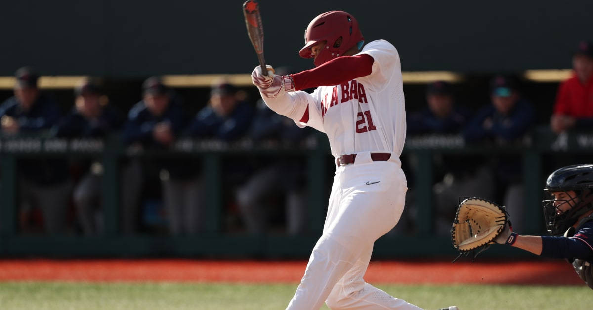 Alabama’s Andrew Pinckney Named SEC Co-Scholar of the Year - Sports ...