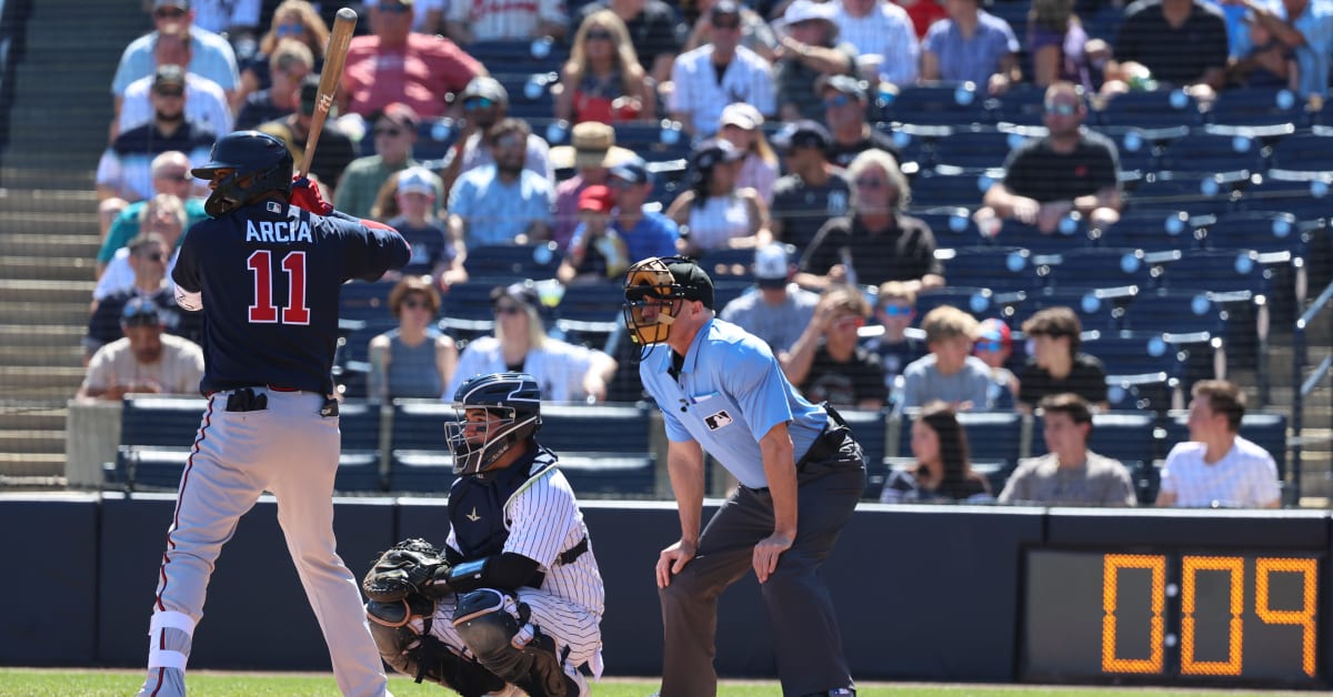 MLB pitch clock cuts time of spring training games - Sports Illustrated