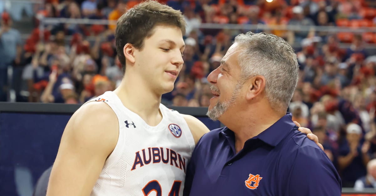 WATCH: Lior Berman throws down transition dunk during insane sequence ...