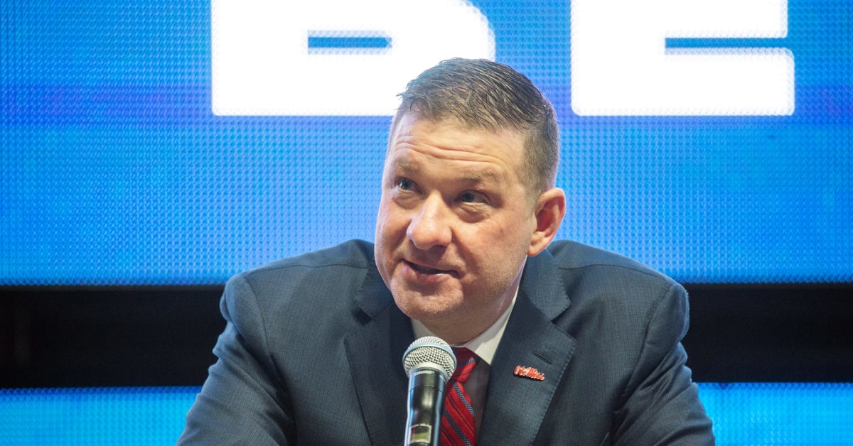 Ole Miss Rebels Reveal Chris Beard's First-Year Staff - The Grove ...