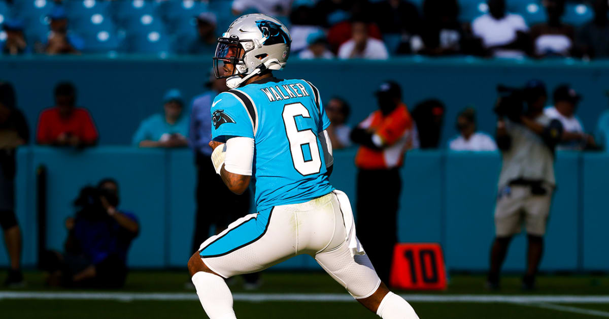 Bears Agree to Deal With Former Panthers QB PJ Walker, per Report ...