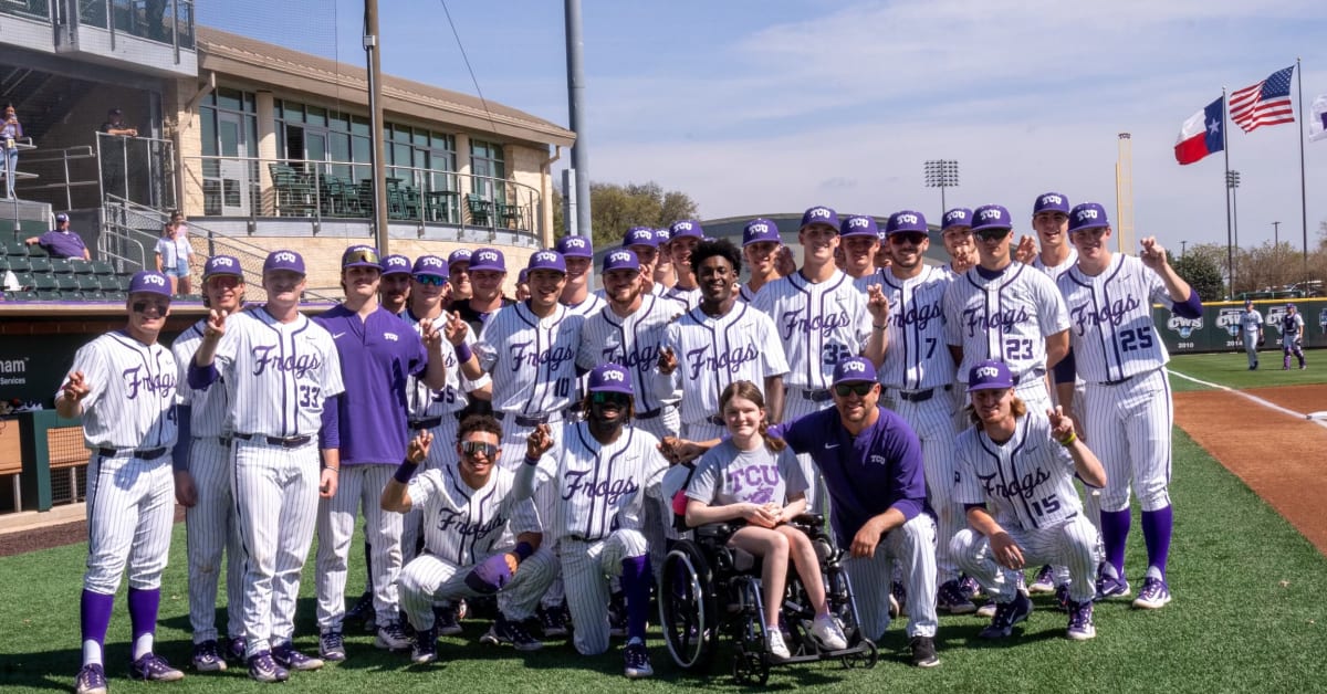 Mem'ries Sweet: Abby Faber Throws out the First Pitch at Lupton ...