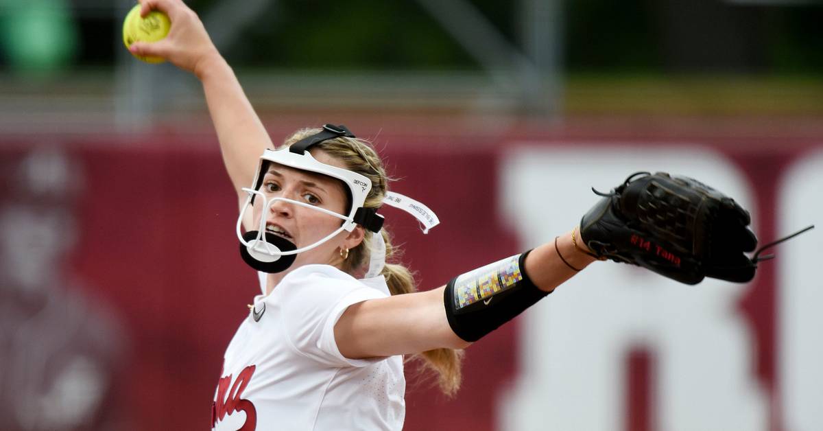 Alabama Softball Walks Off South Carolina in Extras, Fouts Strikes Out ...