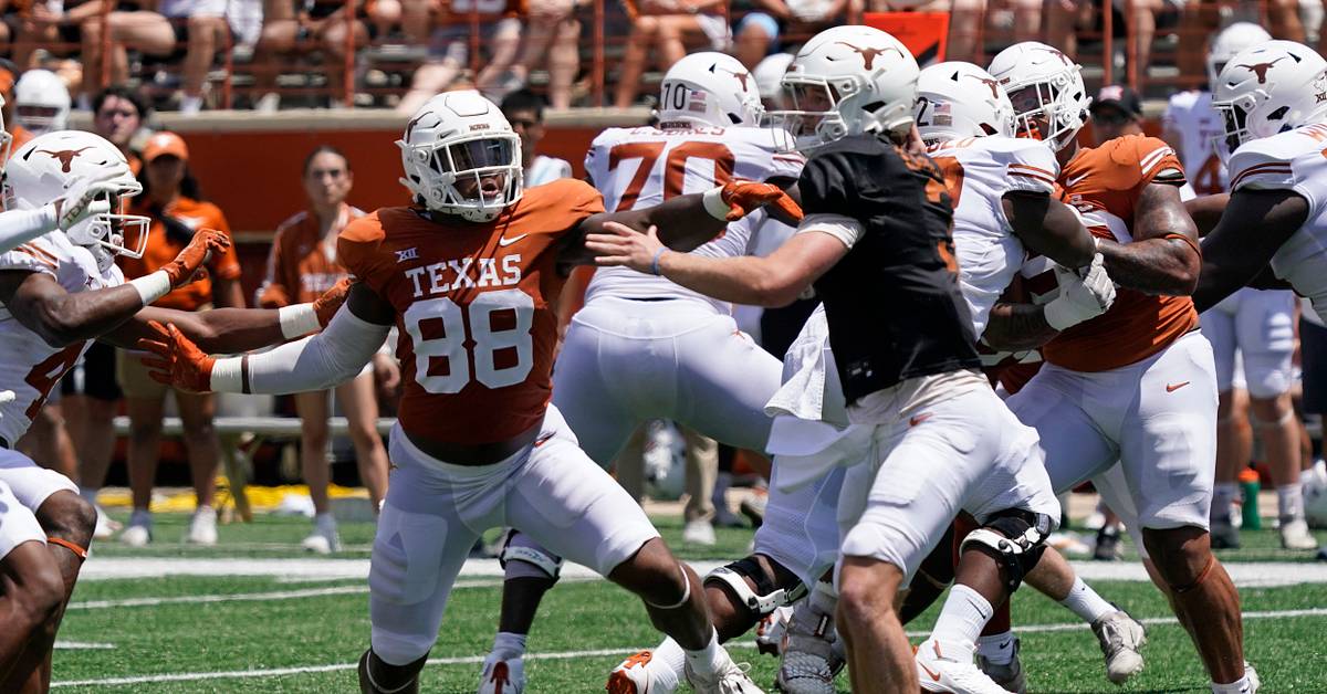 Texas Longhorns Fall Camp Projected Defensive Two-Deep Depth Chart ...