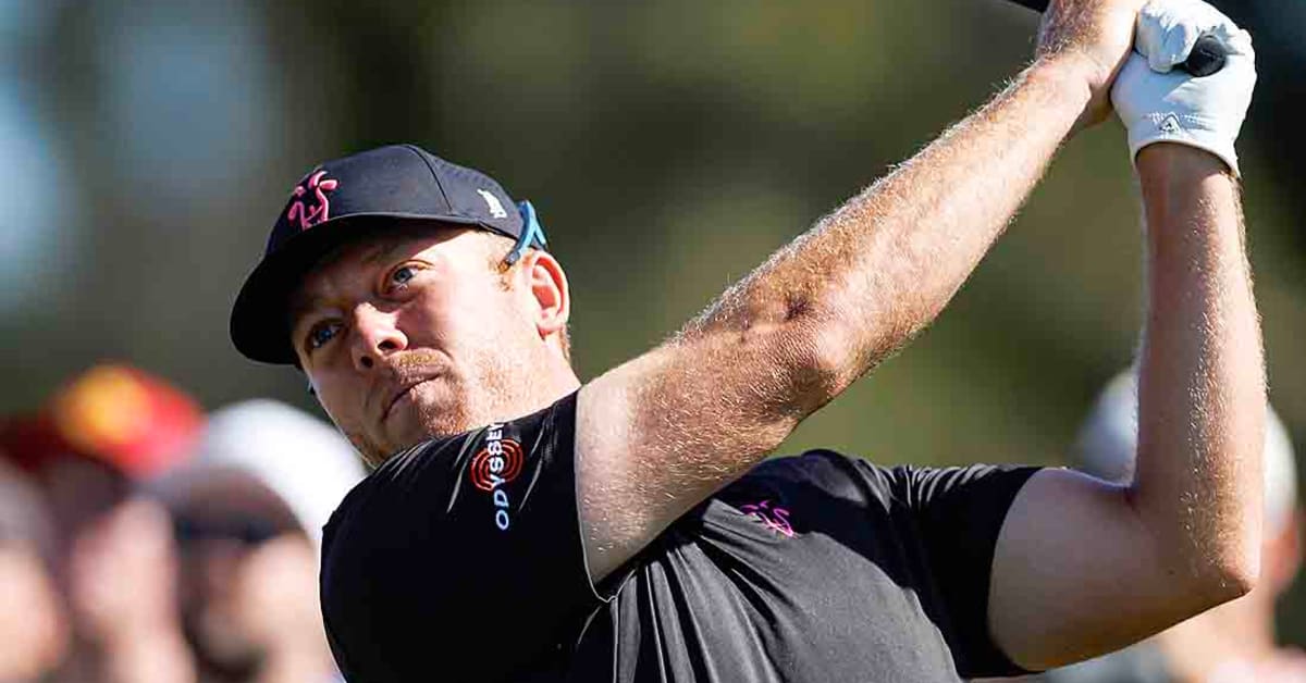 Talor Gooch Grabs Early Lead at LIV Singapore, Phil Mickelson Two Shots ...