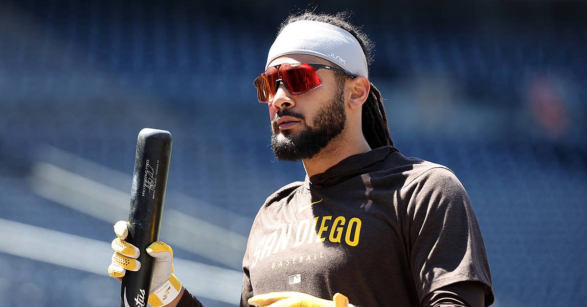 ESPN’s Eduardo Perez Apologizes for Controversial Fernando Tatis Jr ...