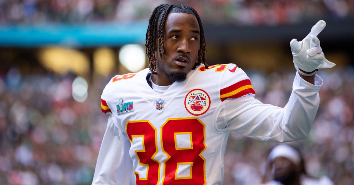 Chiefs’ L’Jarius Sneed Has Blunt Retort to Boast by Dolphins’ Tyreek ...