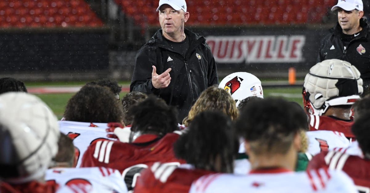 An Updated Look at Louisville Football's 2023 Roster - Sports ...