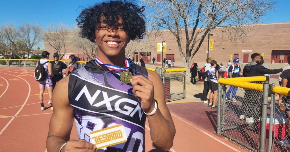 Huskies Offer Tucson Edge Forced to Sit Out Half the Season - Sports ...