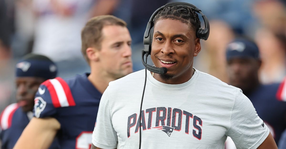 DeMarcus Covington Representing New England Patriots at NFL Coach ...