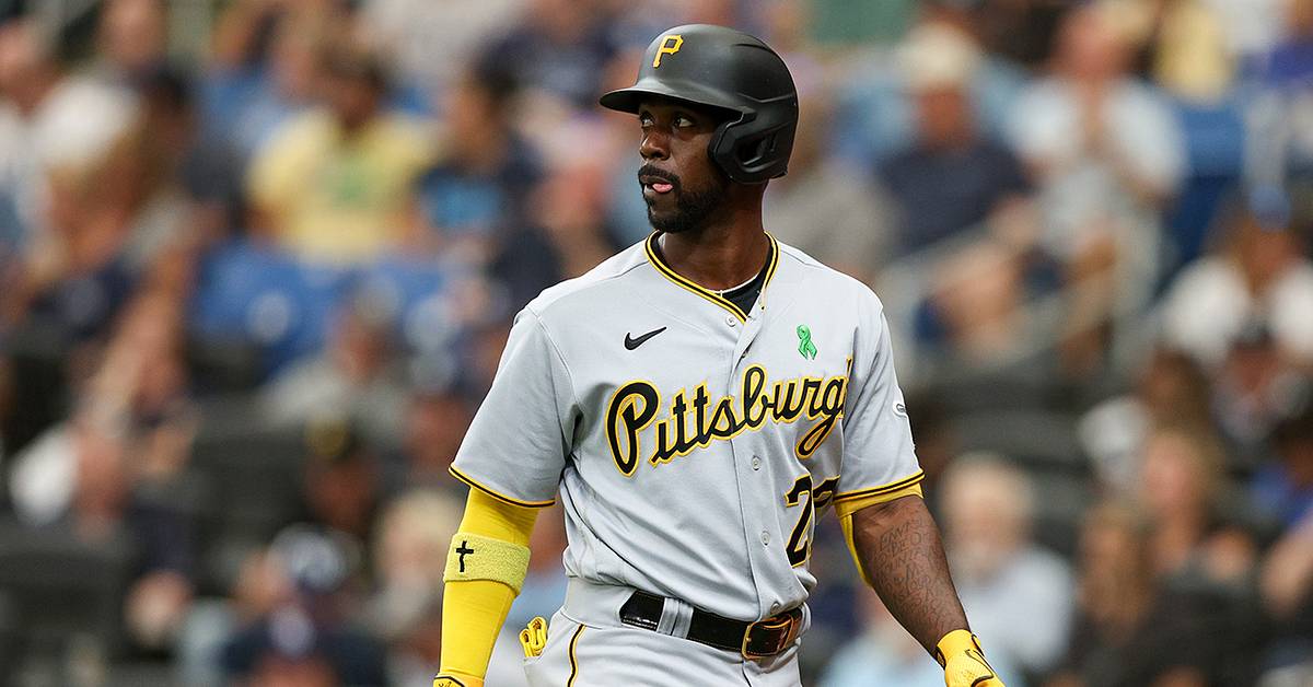 Pirates’ Andrew McCutchen Called Out MLB for Decision to Play Through ...