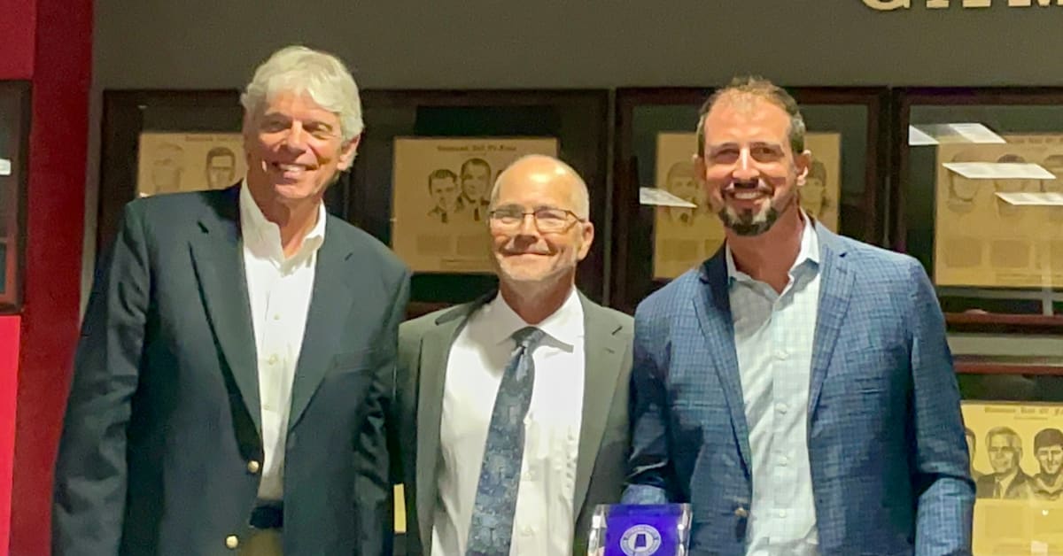 John, Brodie Croyle honored with ASWA Presidents’ Award - Sports ...