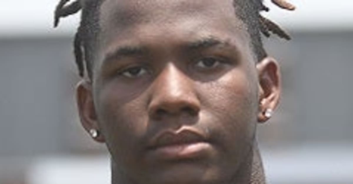 2024 Georgia Tech Offensive Line Target Ziron Brown commits to Stanford ...