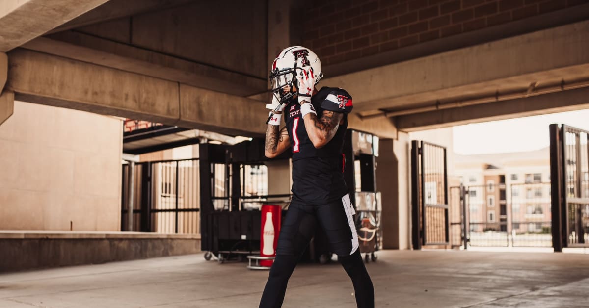 Husky Target Dontae Carter Could Shine In Seattle - Sports Illustrated ...