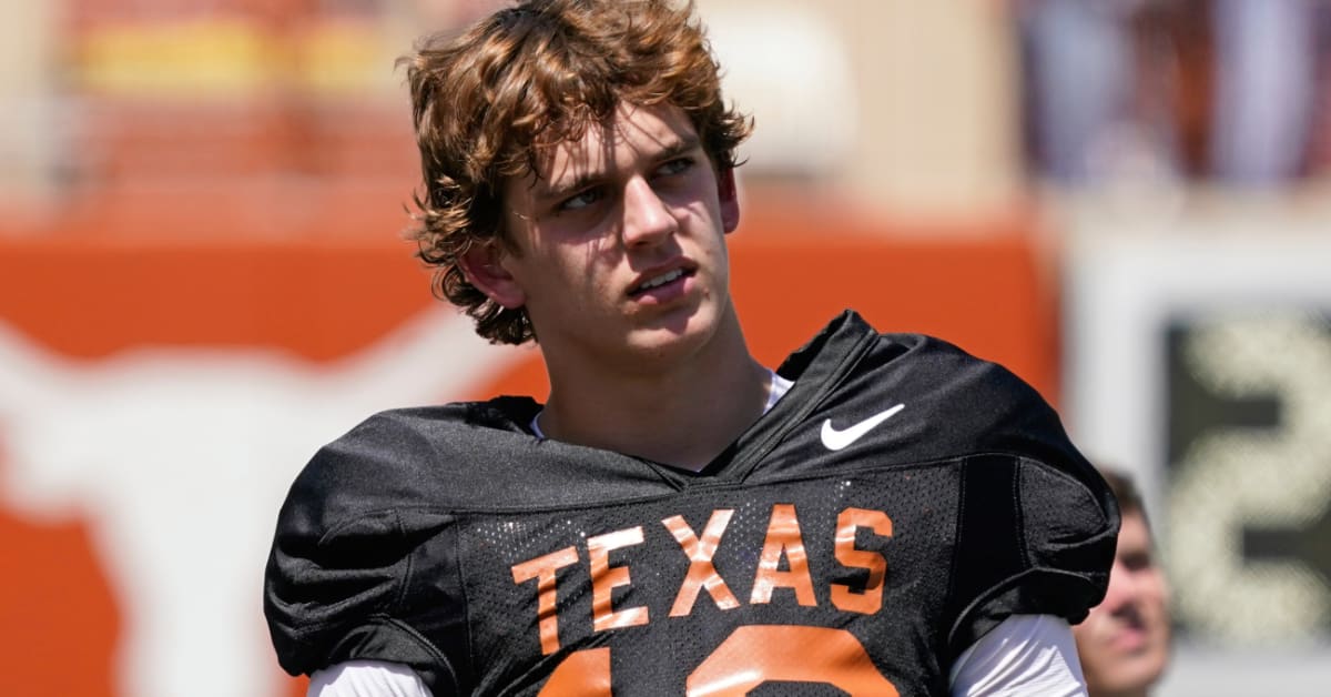 Arch Manning Becomes a Meme After Shirtless Photo of Texas Longhorns ...