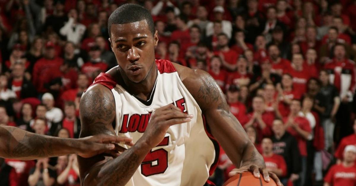 Earl Clark Will Not Play for Louisville Alumni TBT Team - Sports ...